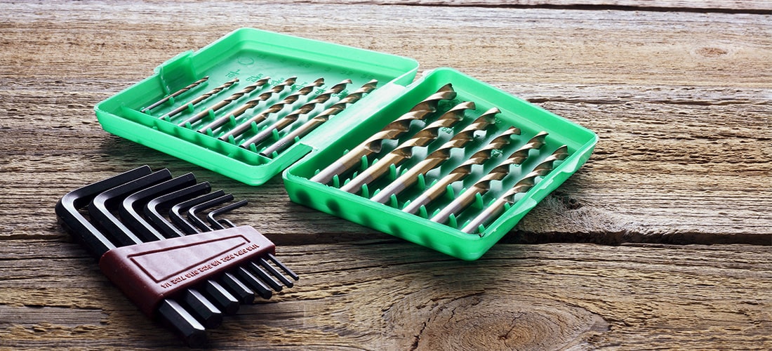 How Do I Fit A Wall Plug? | DIY Megastore