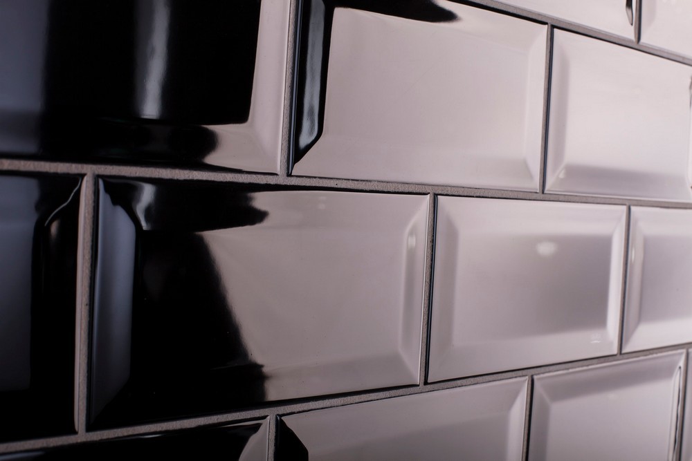 Johnson Tiles Bevel Brick Ceramic Wall Tile - 200mm x 100mm x 6.5mm ...