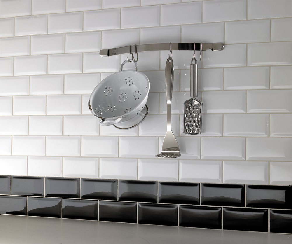 Johnson Tiles Bevel Brick Ceramic Wall Tile - 200mm x 100mm x 6.5mm ...